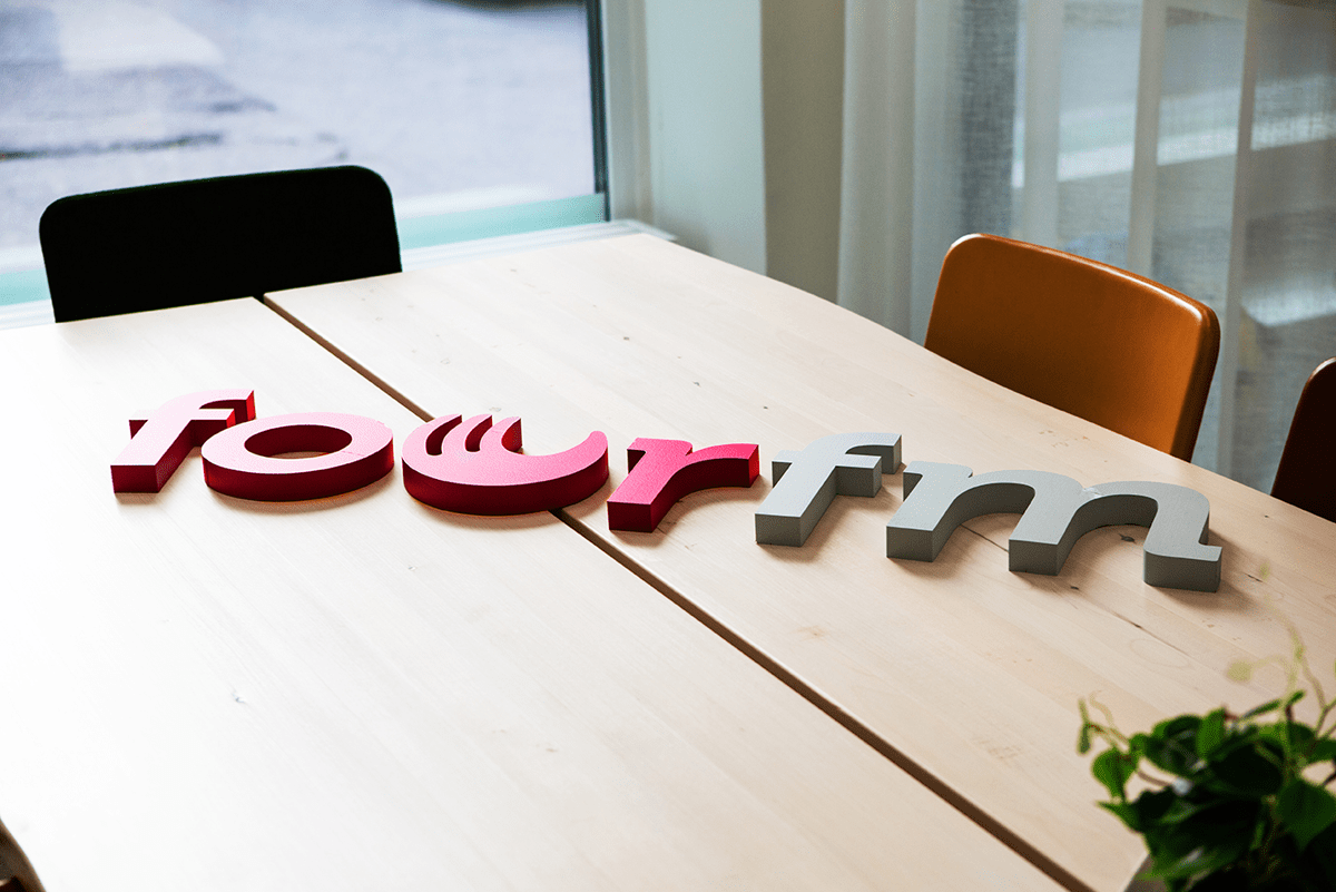 En unik karriär - Four FM AB