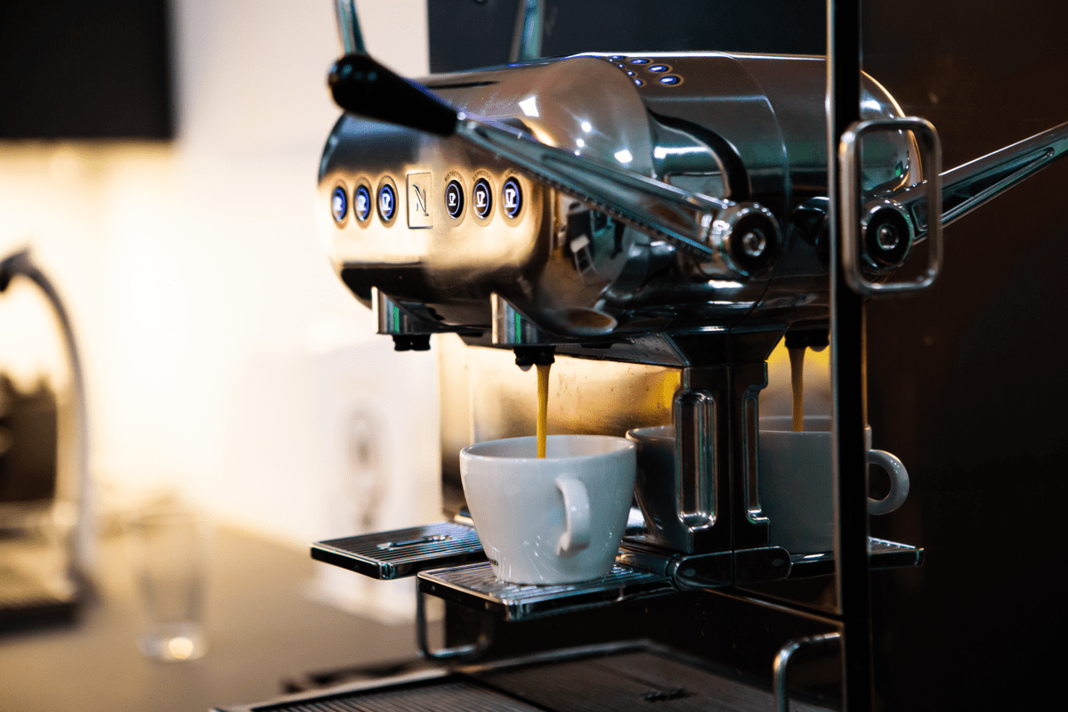 En unik karriär - Four FM AB