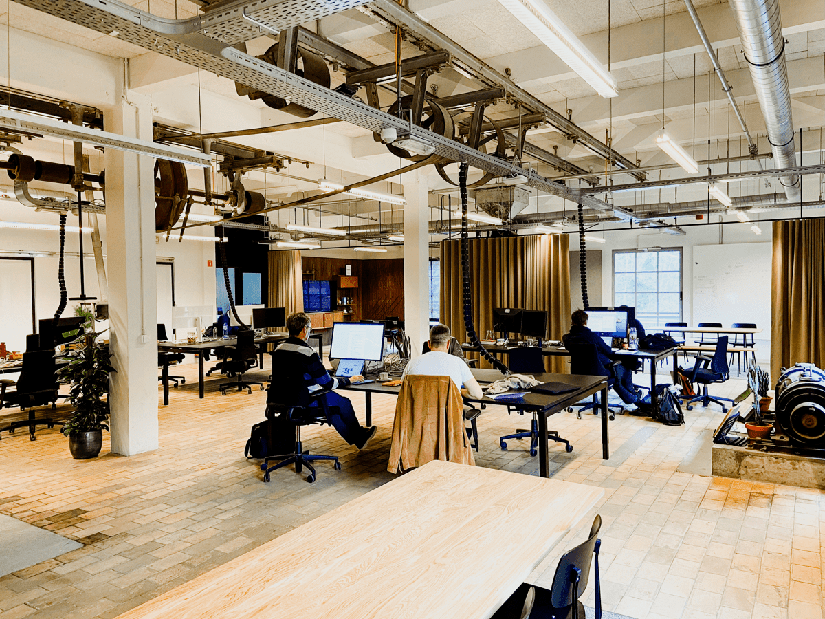 A unique career - InvestSuite